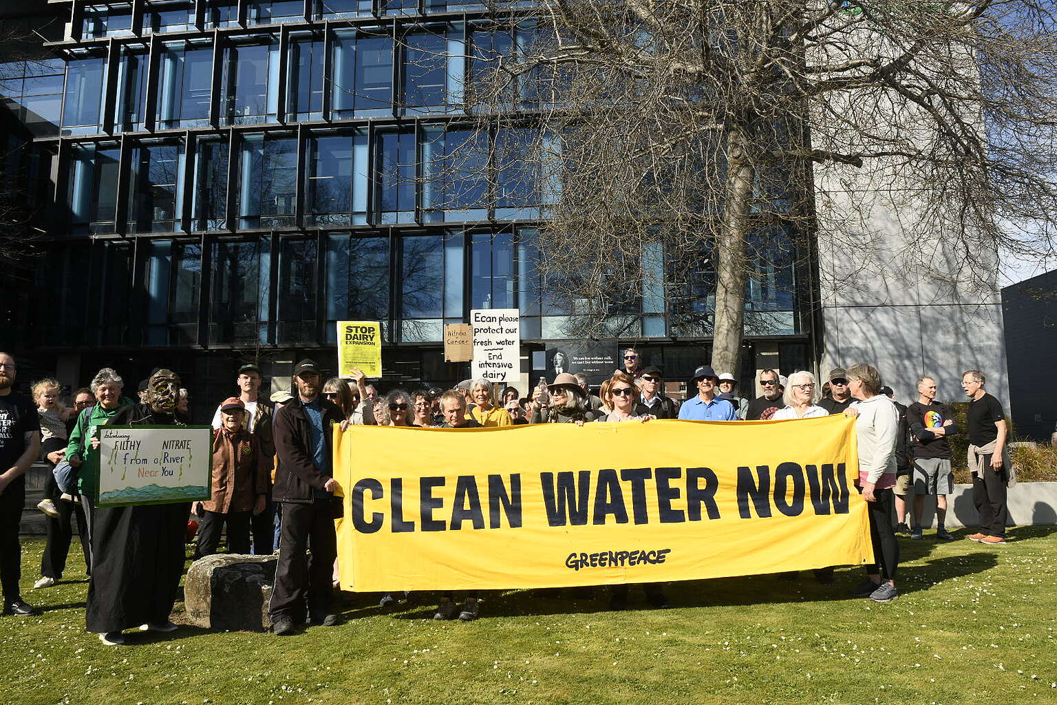 Cantabrians say “enough”: Nitrate-polluted tap water returned to ECan ...