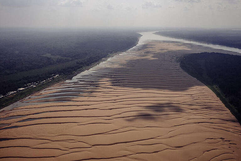 Pelo segundo ano consecutivo, seca extrema ameaça os rios e populações ...