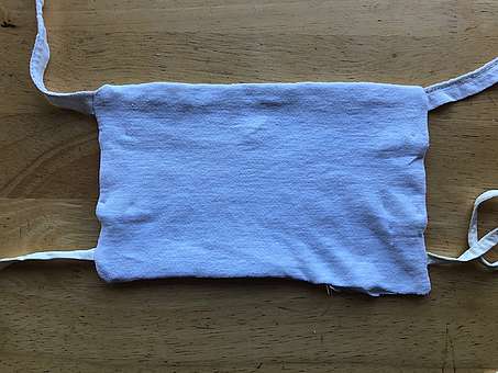How to make an upcycled fabric face mask - Greenpeace Canada