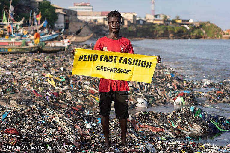 Ultra fast fashion: la moda que se usa una vez y contamina durante ...