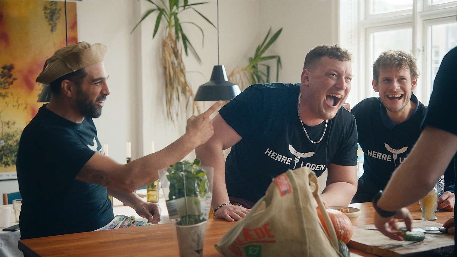 Ny film fra Mikkel Boe Følsgaard gør op med, at “rigtige mænd” spiser ...