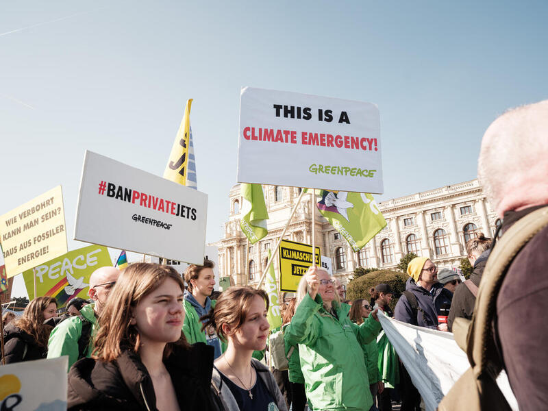 Νέα ανάλυση Greenpeace: οι πτήσεις ιδιωτικών τζετ κορυφώνονται στην ...