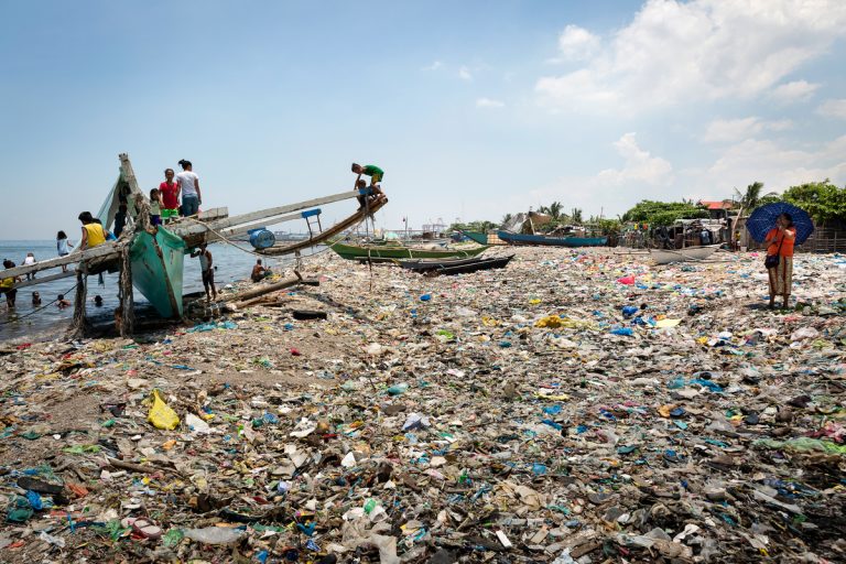 The Ocean Plastic Crisis - Greenpeace International