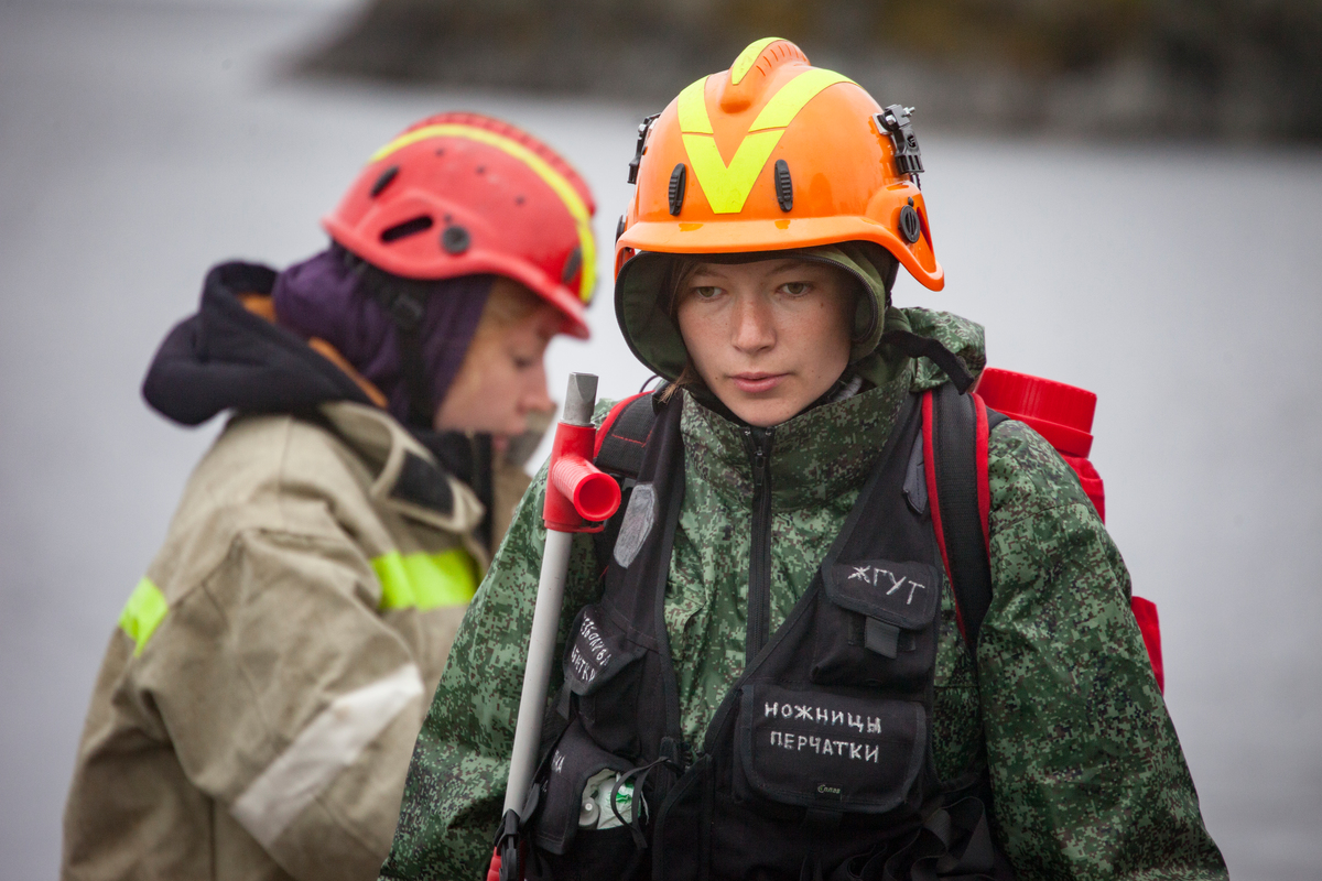The incredible firefighting women of Russia - Greenpeace International