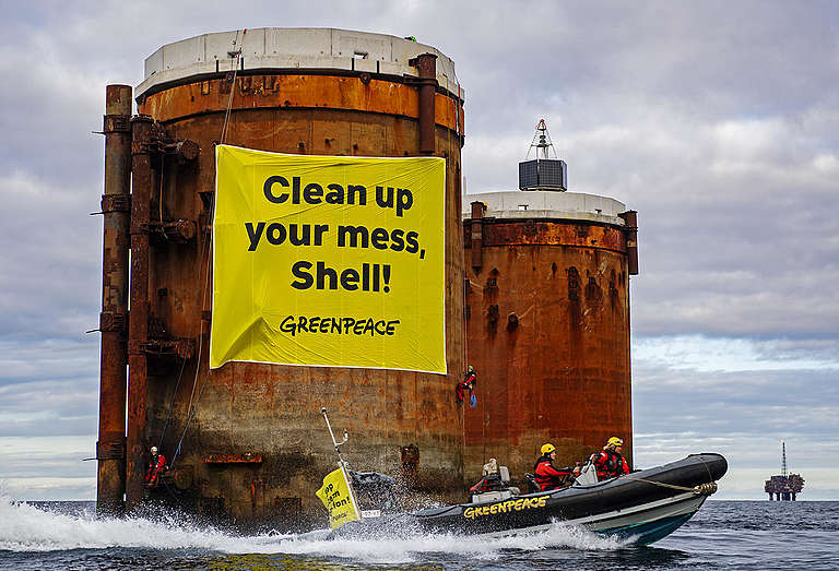 Climate Emergency: The best of Greenpeace images 2019 - Greenpeace ...