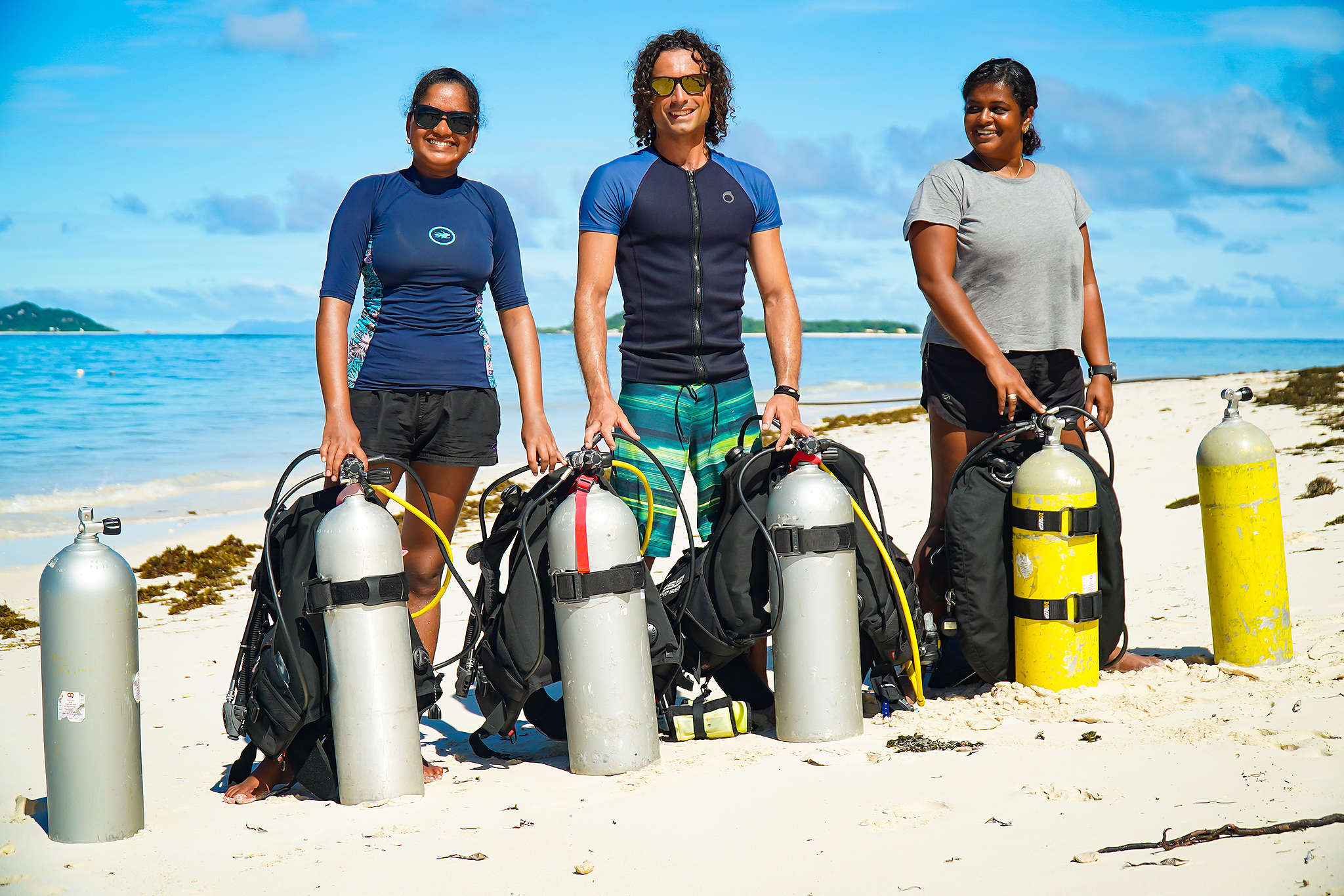 A day in the life of a Reef Rescuer – Vital Ocean Voices - Greenpeace ...