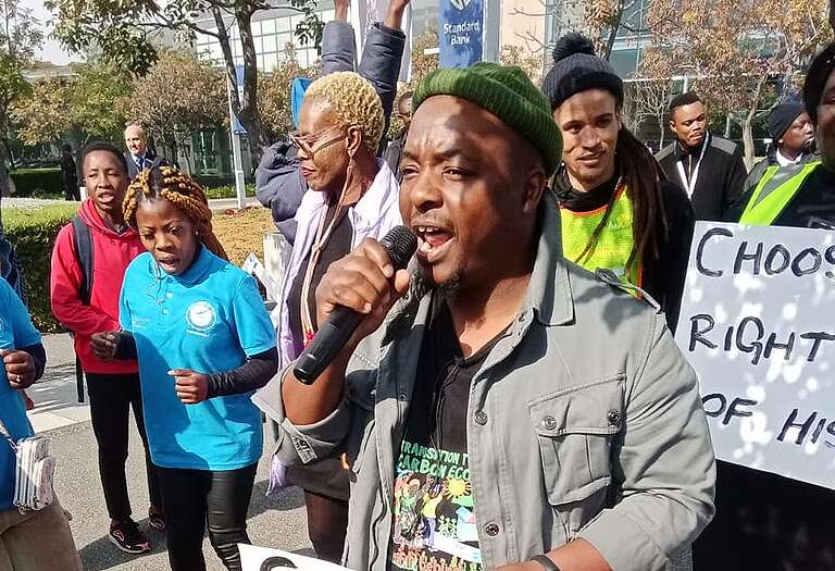 Champions of clean air: People power in the fight against air pollution ...