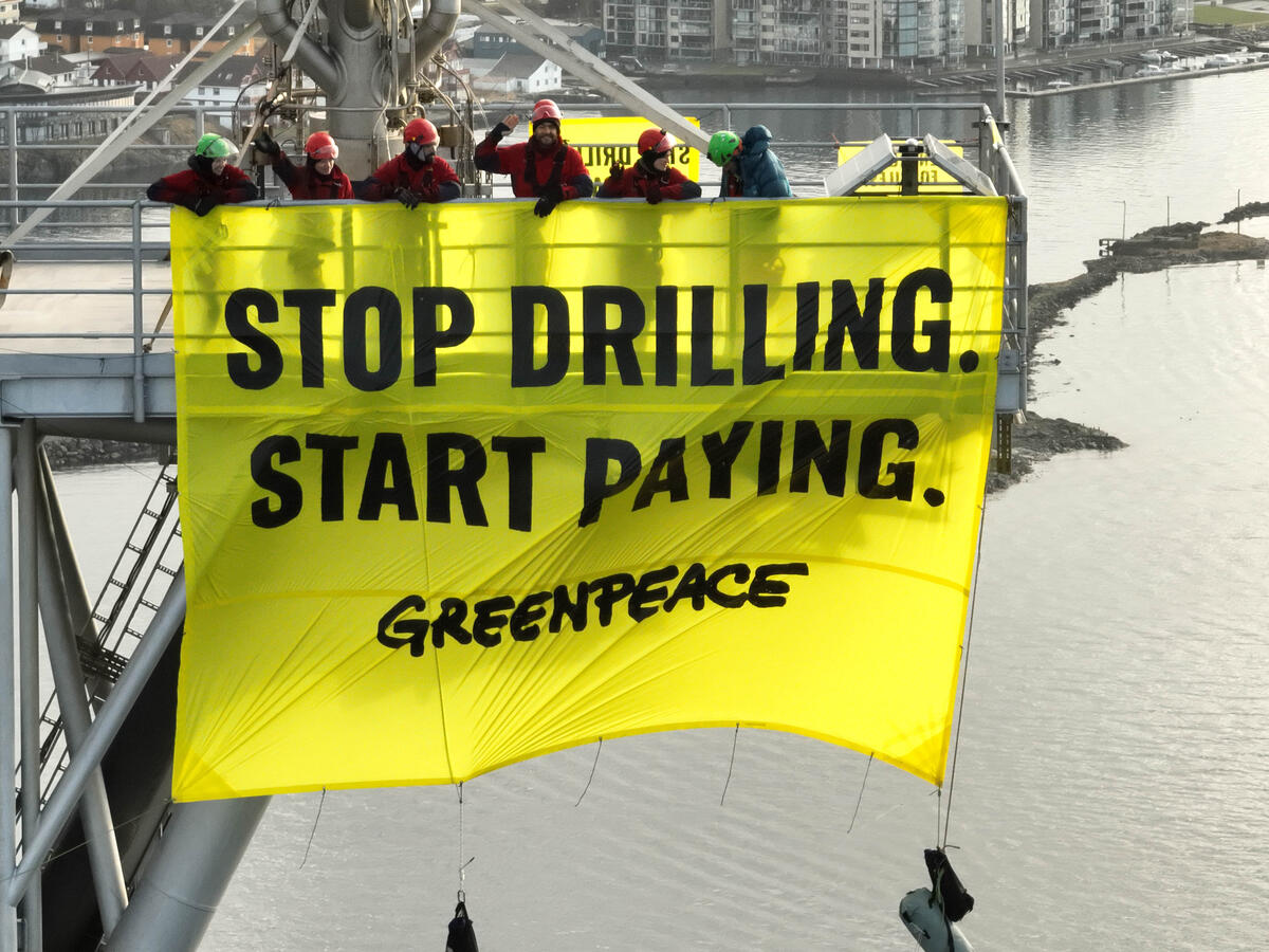 Breaking: Shell backs down in its lawsuit against Greenpeace ...