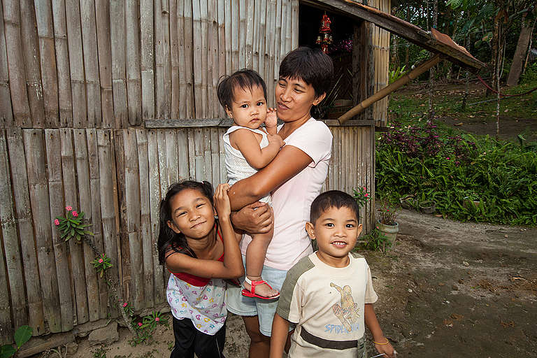 How Filipinos Celebrated Mother’s Day Before Shopping Malls ...