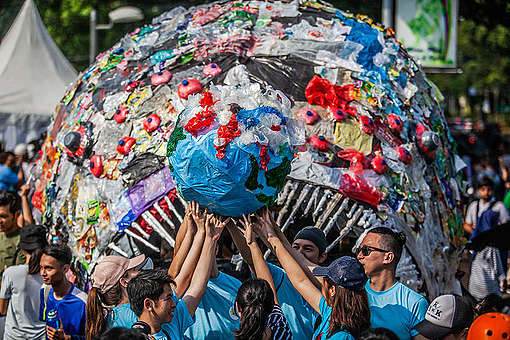 Stop plastic pollution! - Greenpeace Southeast Asia