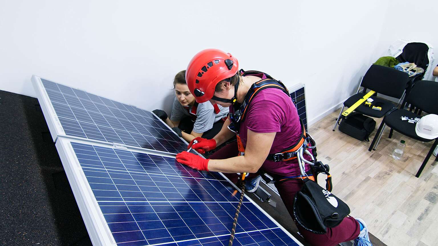 “Installer of Solar Power Plants”: the first course on installation of ...