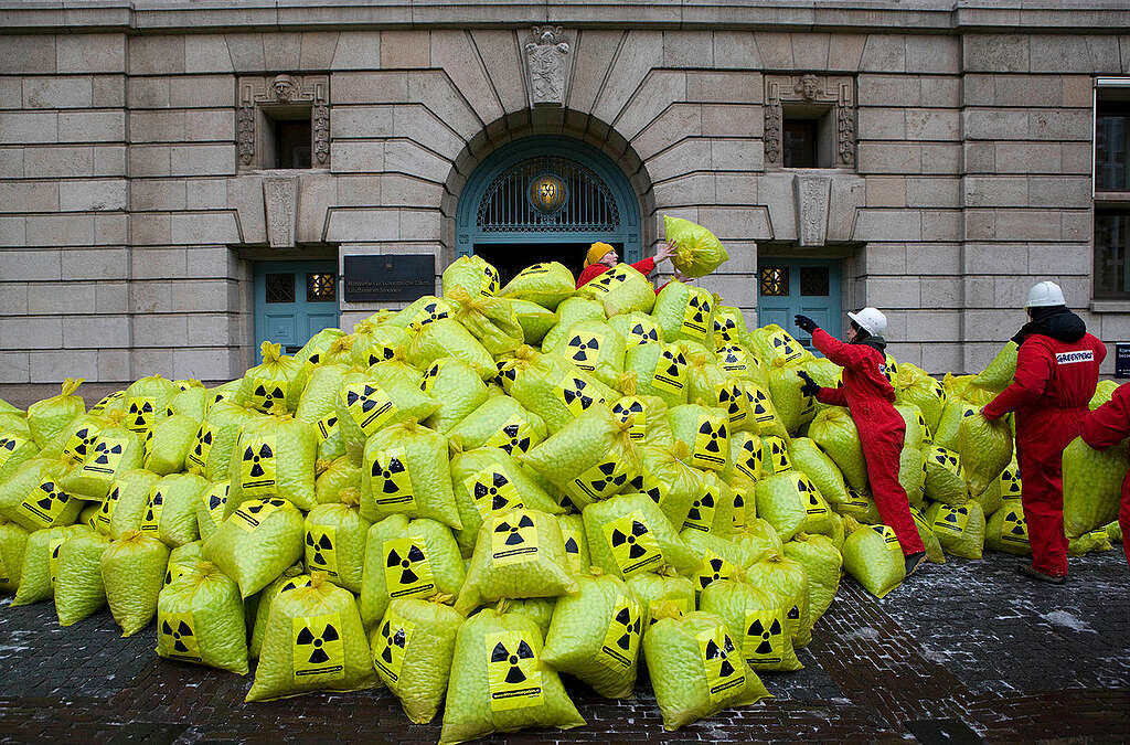 Nuclear Energy - Greenpeace - Greenpeace